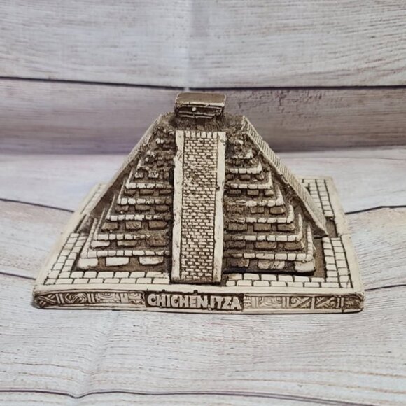 Accents | Aztec Chichenitza Pyramid Handcrafted Resin Art Souvenir 4 ...